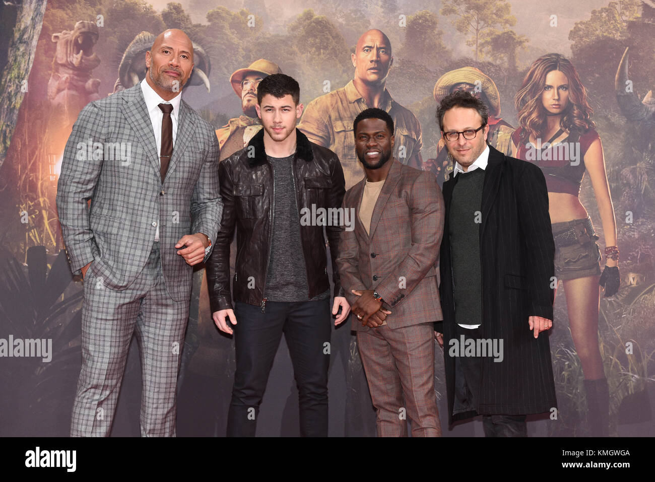 Berlin, Deutschland. 06th Dec, 2017. Dwayne Johnson The Rock, Nick ...
