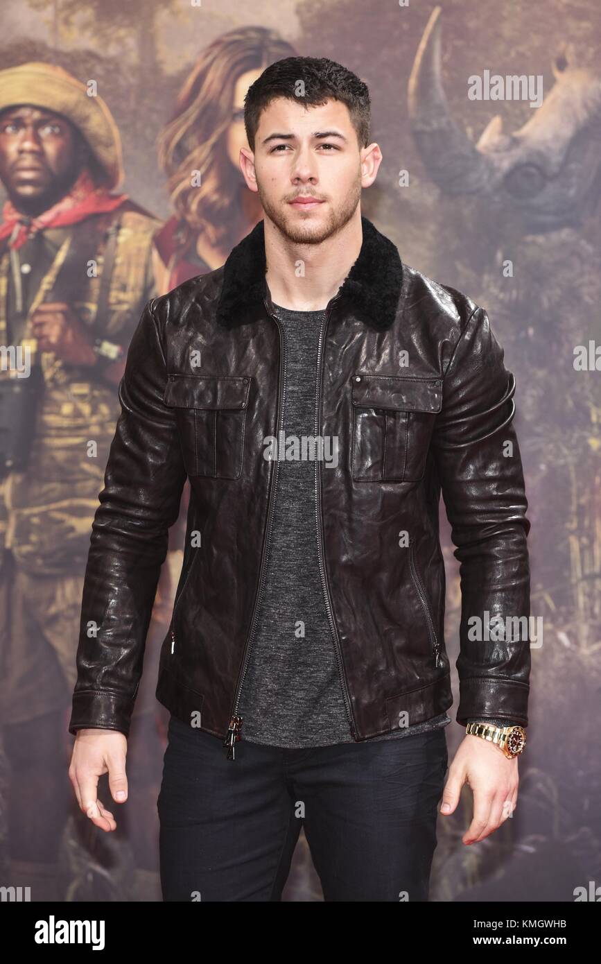 Berlin, Deutschland. 06th Dec, 2017. Nick Jonas at the German premiere ...