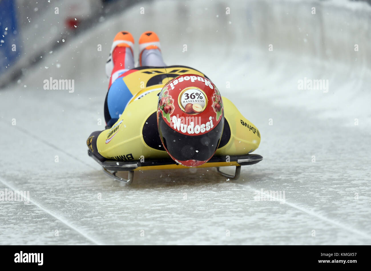 Winterberg, Germany. 8th Dec, 2017. German skeleton pilot Jacqueline ...