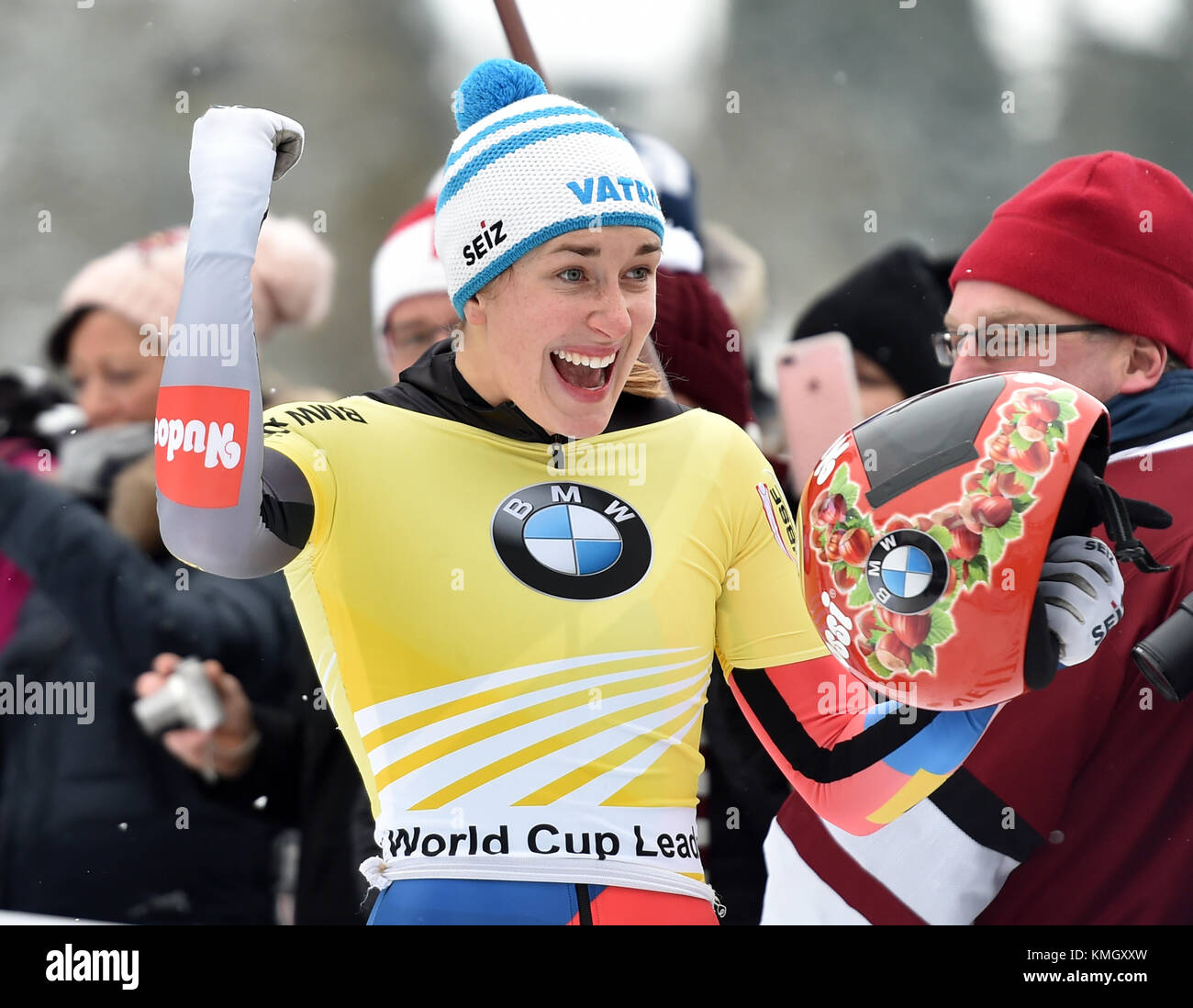 Skeleton pilot jacqueline loelling germany hi-res stock photography and ...