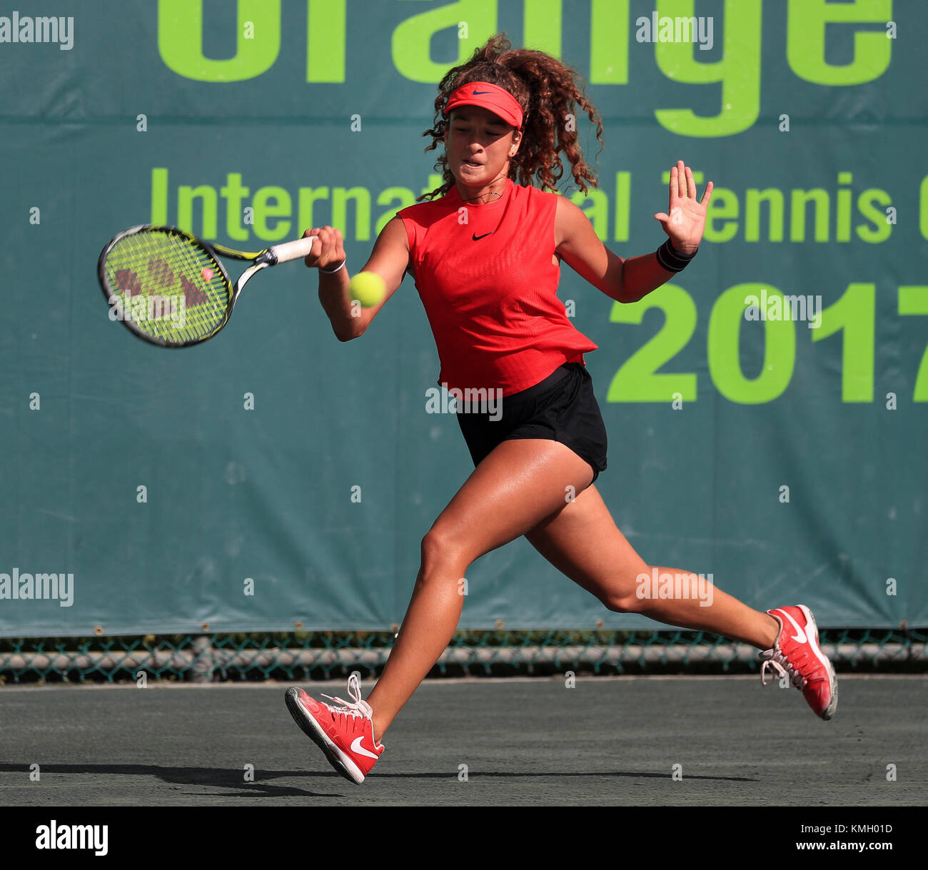 Plantation, Florida, USA. 07th Dec, 2017. Andreea VELCEA (ROU) plays in ...