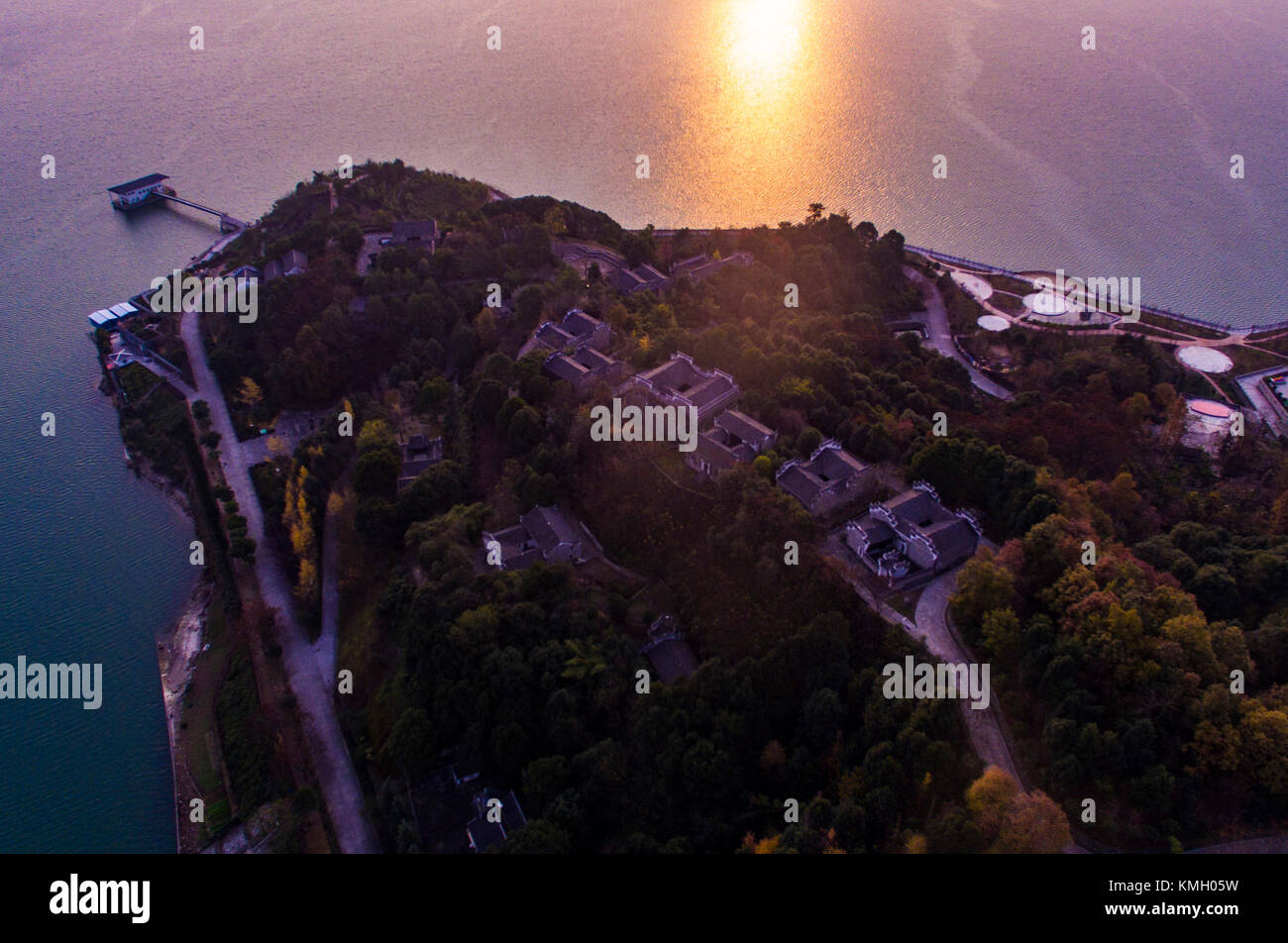 B 475 hi-res stock photography and images - Alamy