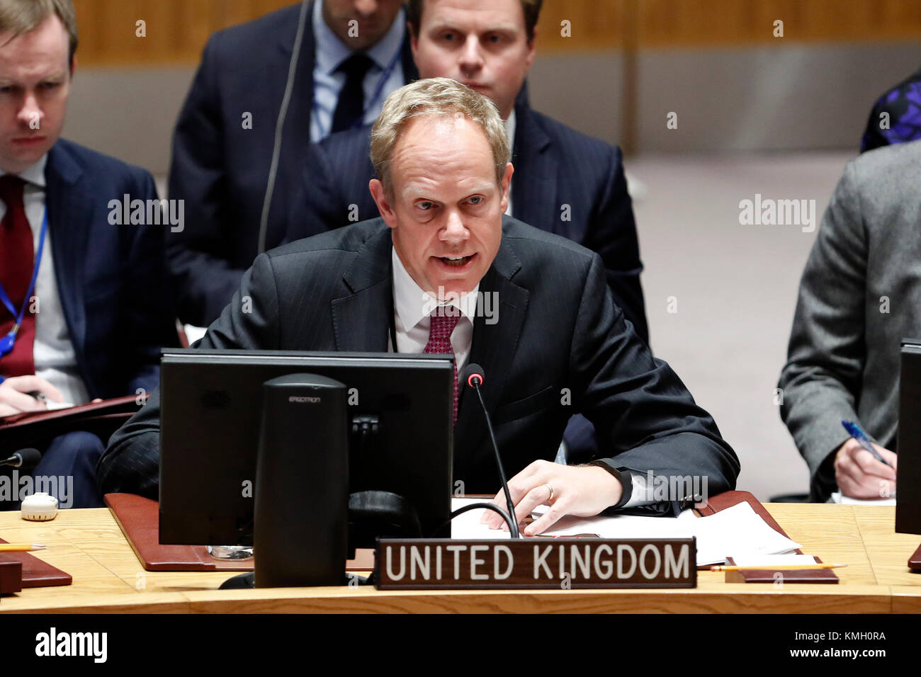 (171208) -- UNITED NATIONS, Dec. 8, 2017 (Xinhua) -- British Ambassador ...