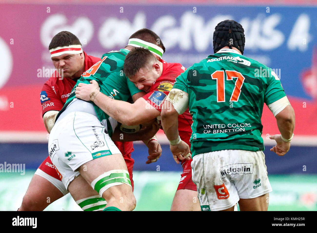 Parc y scarlets rugby hi-res stock photography and images - Alamy