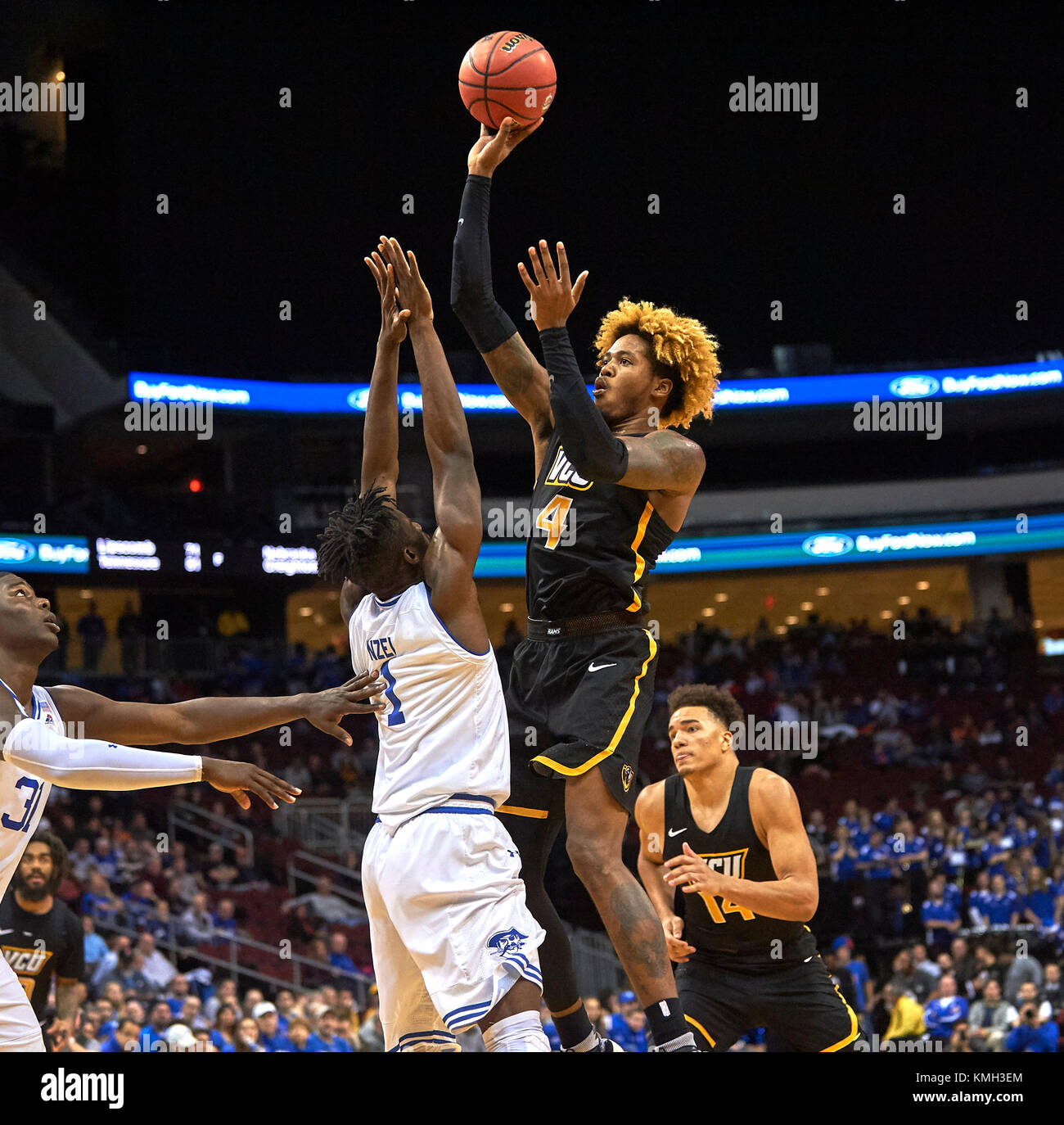 Newark, New Jersey, USA. 9th Dec, 2017. VCU's forward Eron Gordon (4 ...