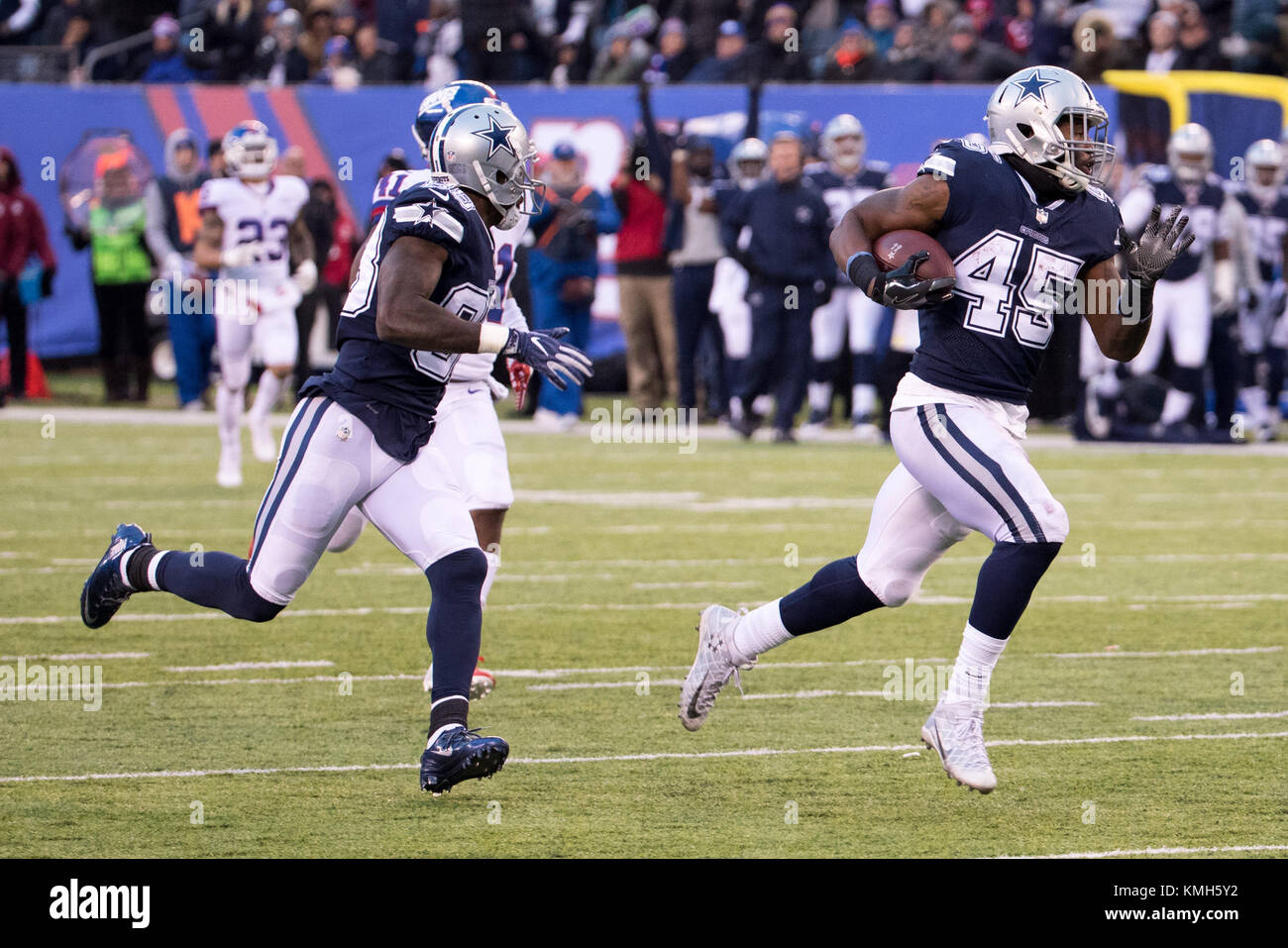 East Rutherford, New Jersey, USA. 10th Dec, 2017. Dallas Cowboys ...