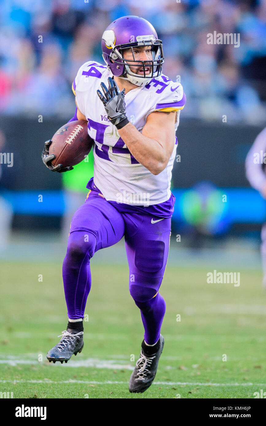 Charlotte, USA. 10th Dec, 2017. Minnesota Vikings safety Andrew Sendejo ...