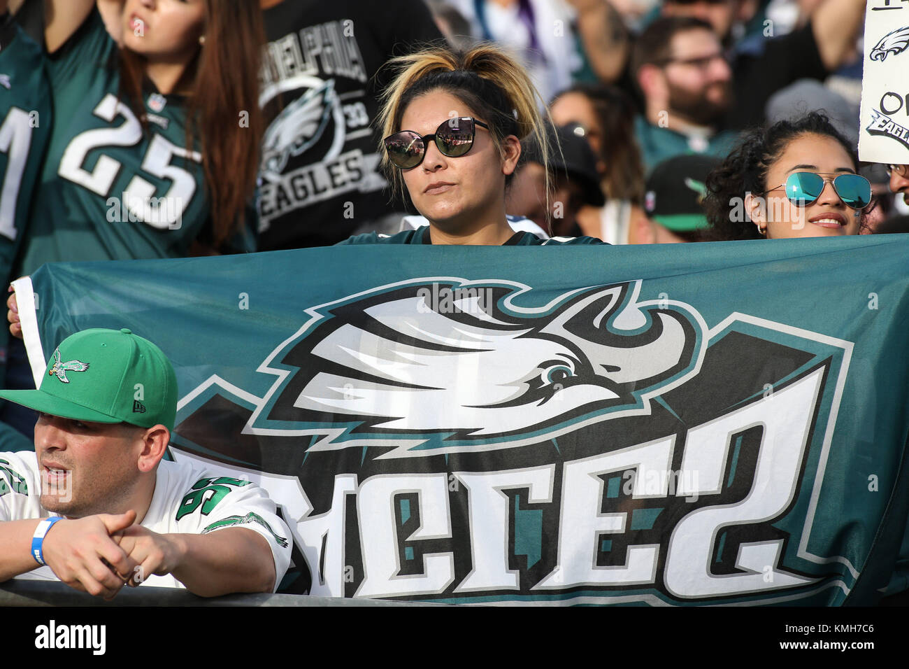 Los Angeles, CA, USA. 10th Dec, 2017. Philadelphia Eagles fan with her ...