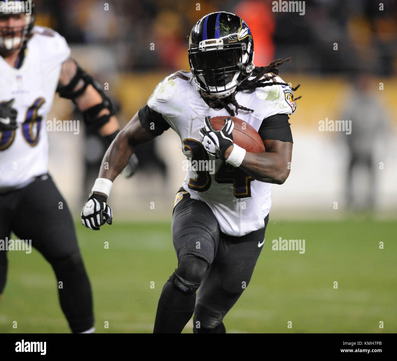 Pittsburgh, PA, USA. 10th Dec, 2017. Ravens Alex Collins #34 during the ...