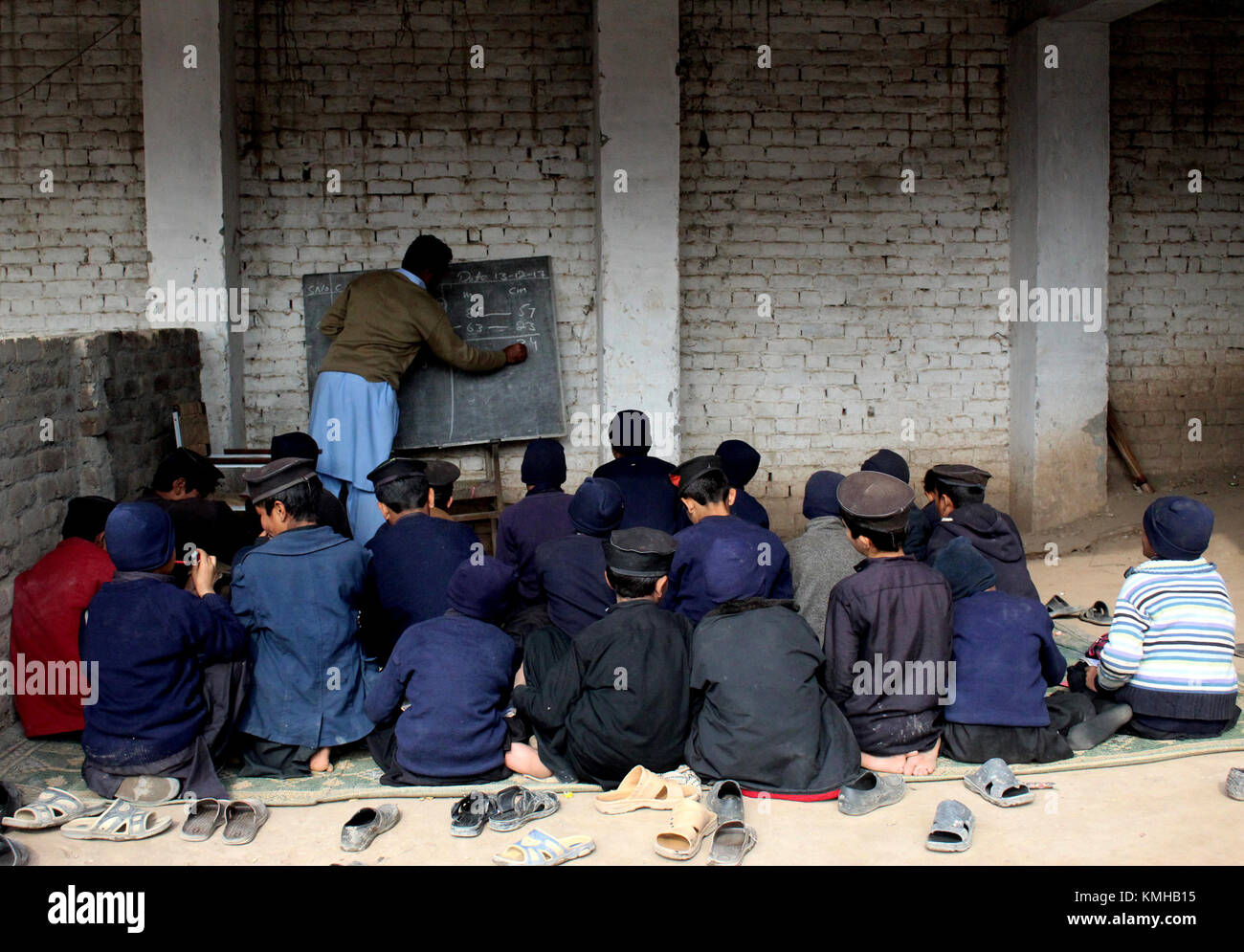 Education peshawar pakistan hi-res stock photography and images - Alamy