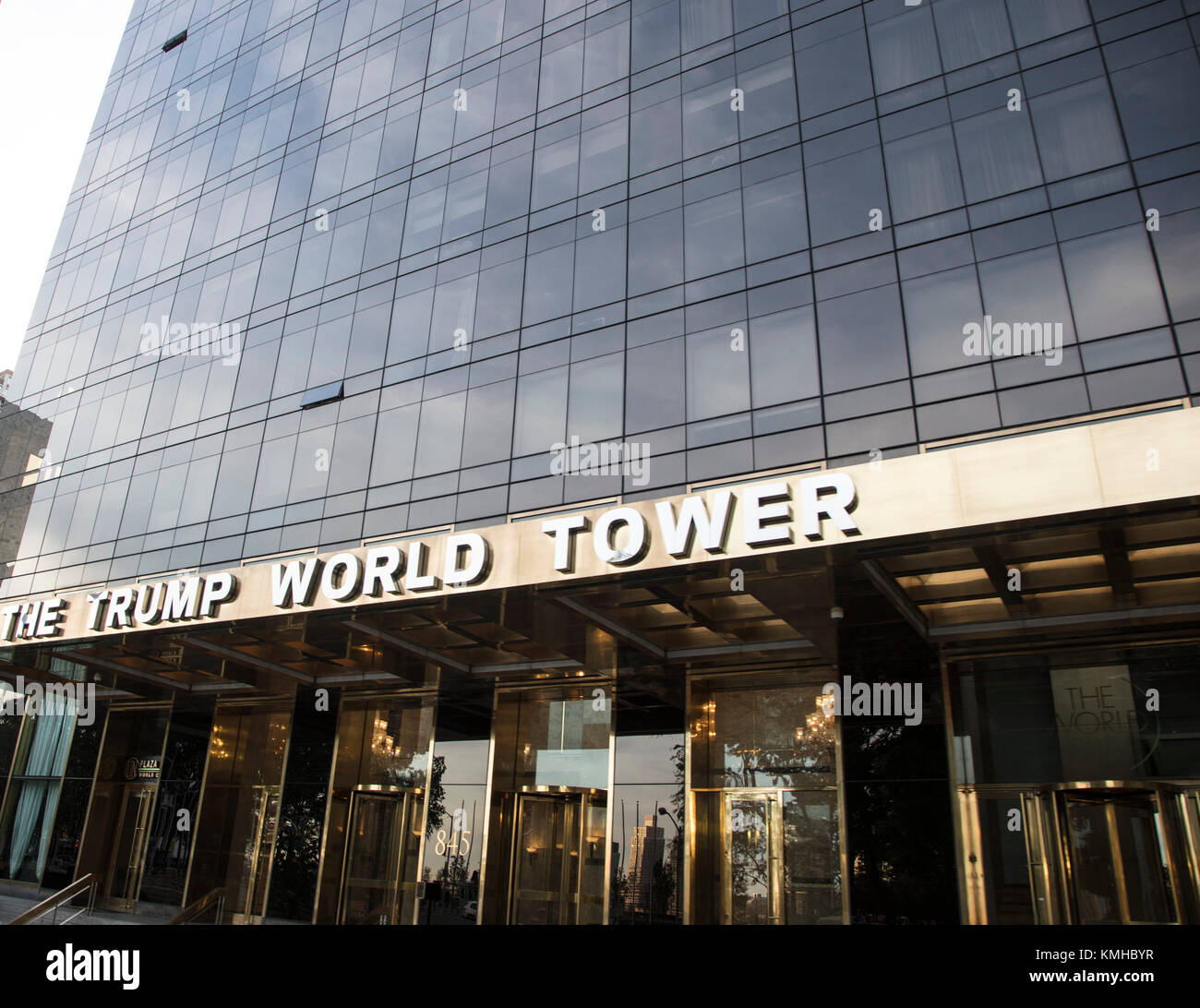 Trump world tower new york hi-res stock photography and images - Alamy