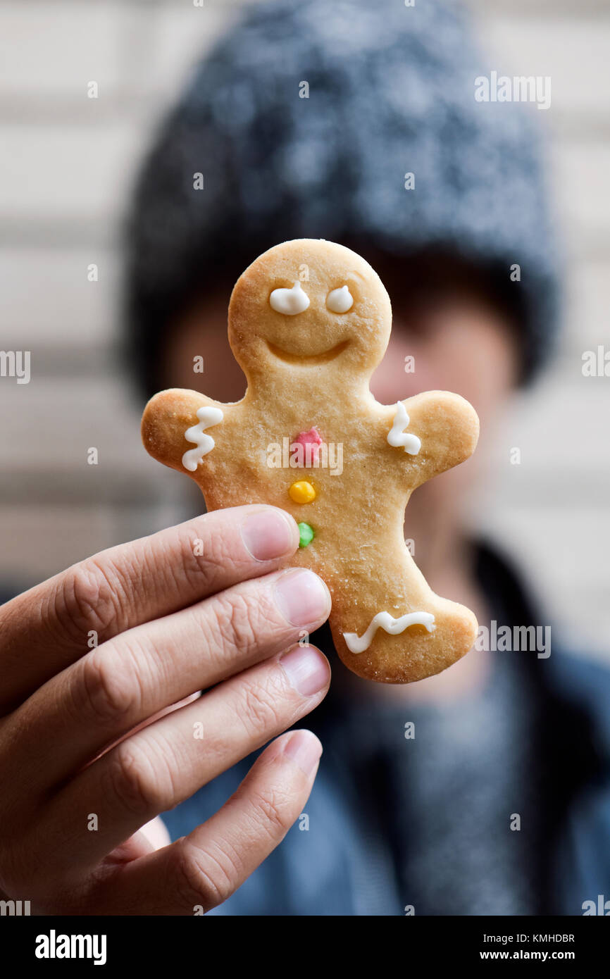 Wearing a knit cap hi-res stock photography and images - Alamy