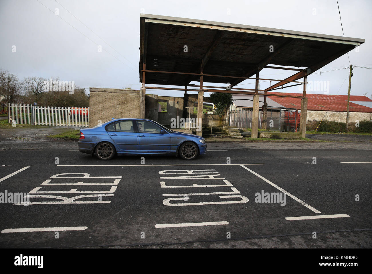 Customs border hi-res stock photography and images - Alamy
