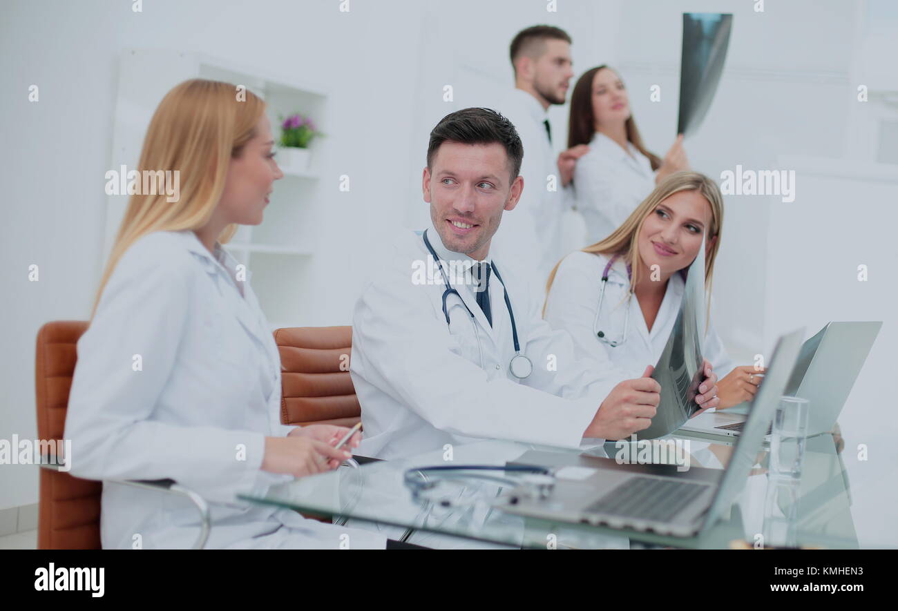 Portrait of confident happy group of doctors working at the medical ...