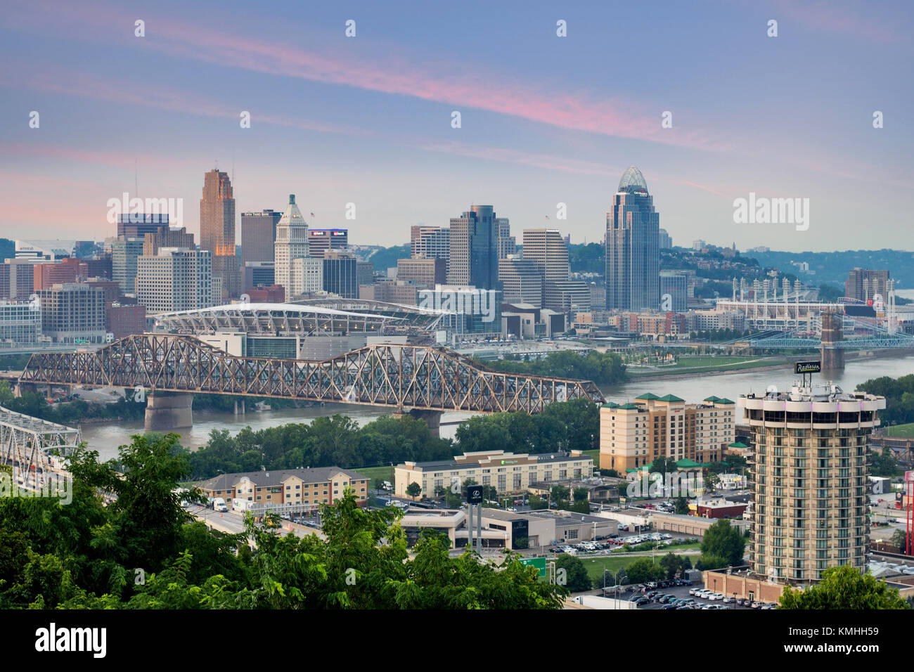 Colorful Sunset over a Skyline of Cincinnati, Ohio from Devou Park in ...