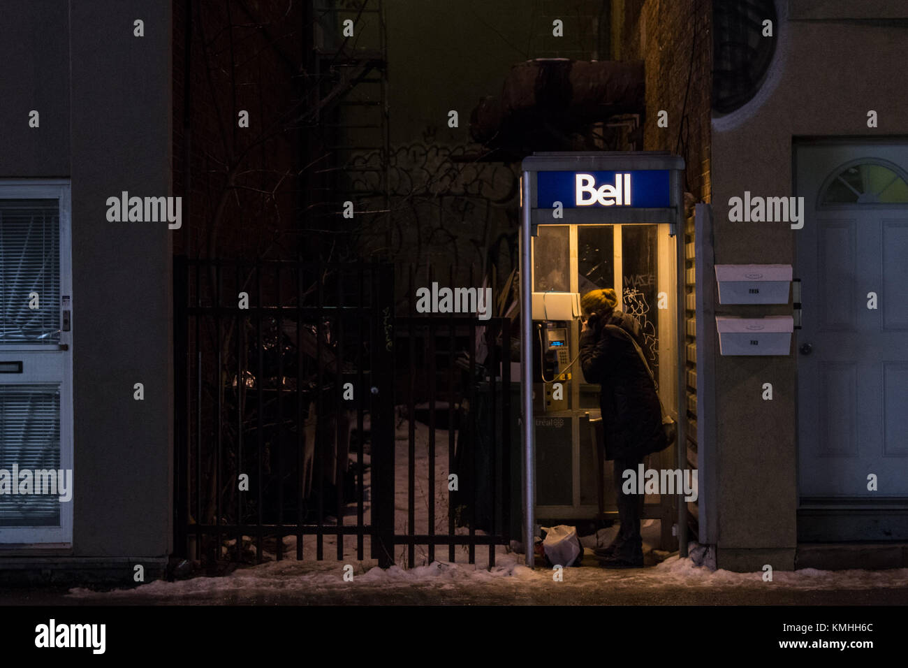Bell phone booth hi-res stock photography and images - Alamy
