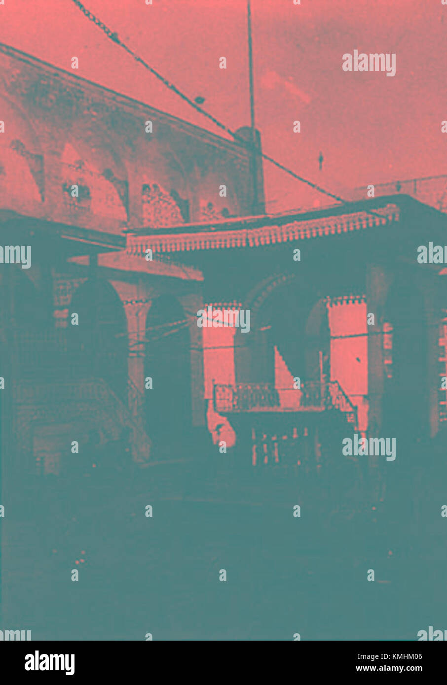 The Aleppo Central Synagogue, located in Syria, was once one of the ...