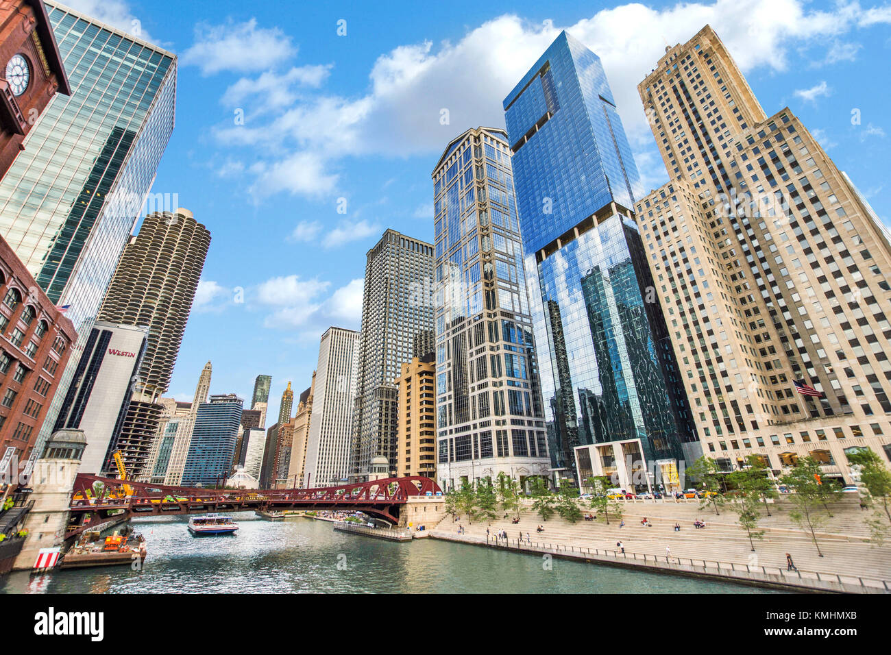 Northern Chicago River Riverwalk on North Branch Chicago River in ...