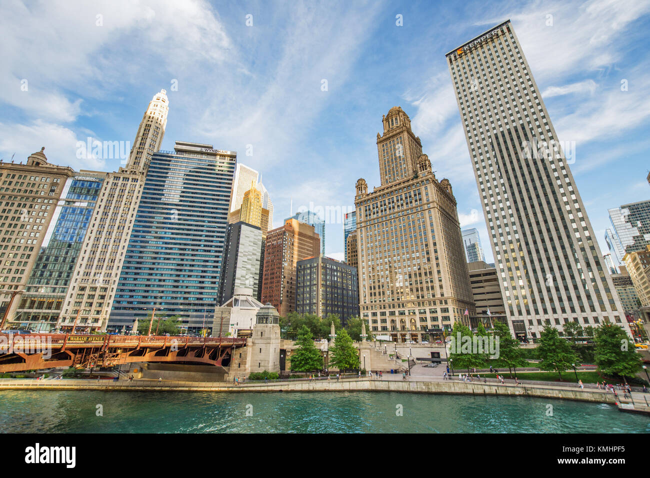 Northern Chicago River Riverwalk on North Branch Chicago River in ...