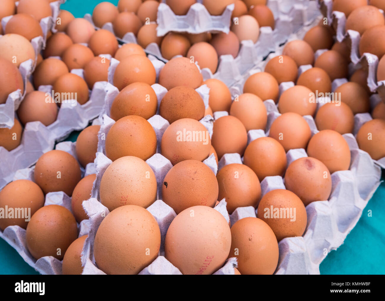 Chicken boxes hi-res stock photography and images - Alamy