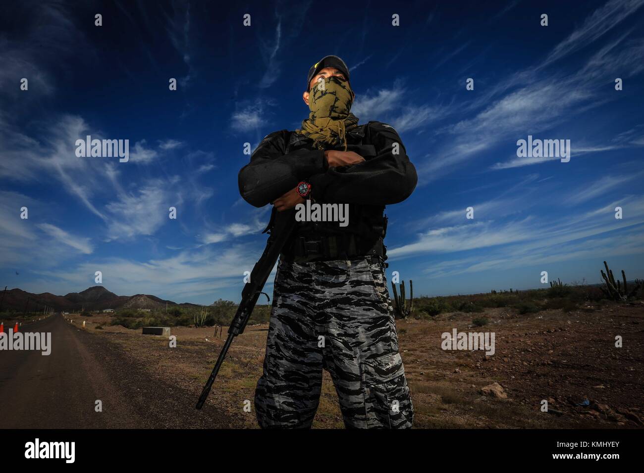 Gurdia Tradicional Comcaac, dedicated to the community defense of its ...