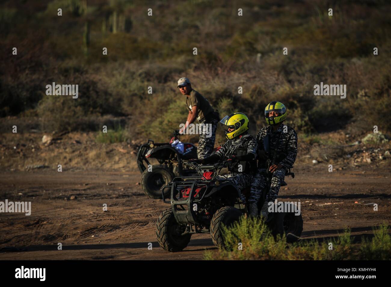 Gurdia Tradicional Comcaac, dedicated to the community defense of its ...