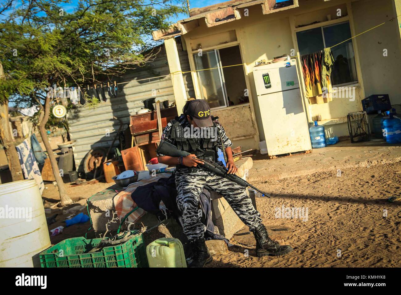 Gurdia Tradicional Comcaac, dedicated to the community defense of its ...