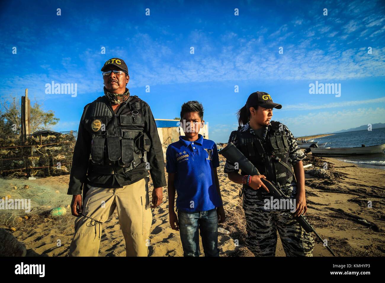 Gurdia Tradicional Comcaac, dedicated to the community defense of its ...