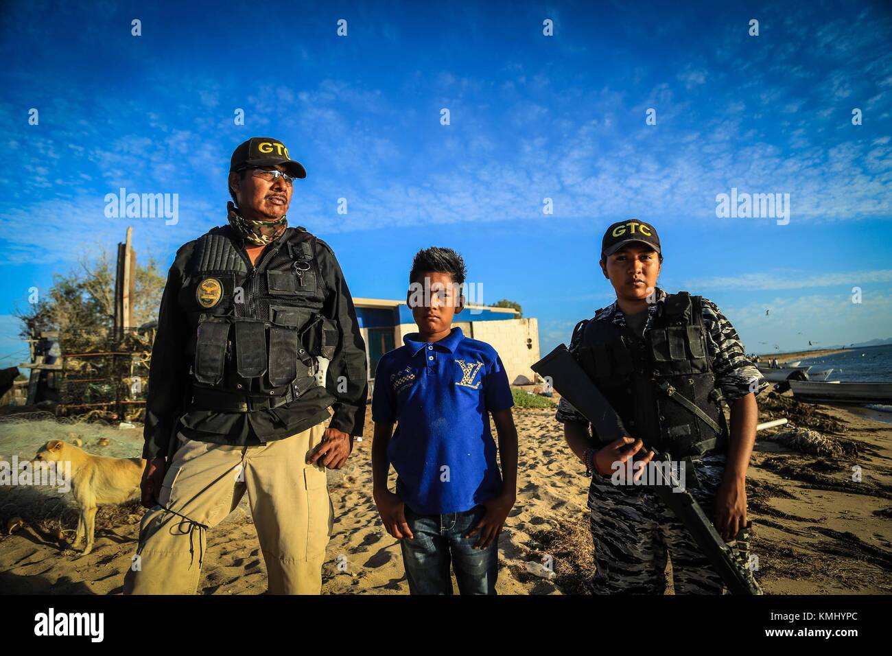 Gurdia Tradicional Comcaac, dedicated to the community defense of its ...