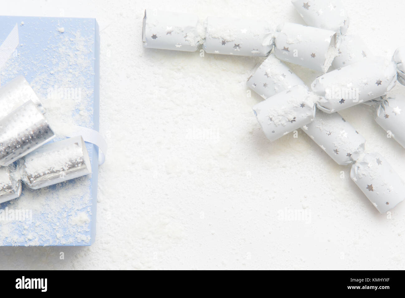 Blue Christmas present in a gift box with snow Stock Photo - Alamy
