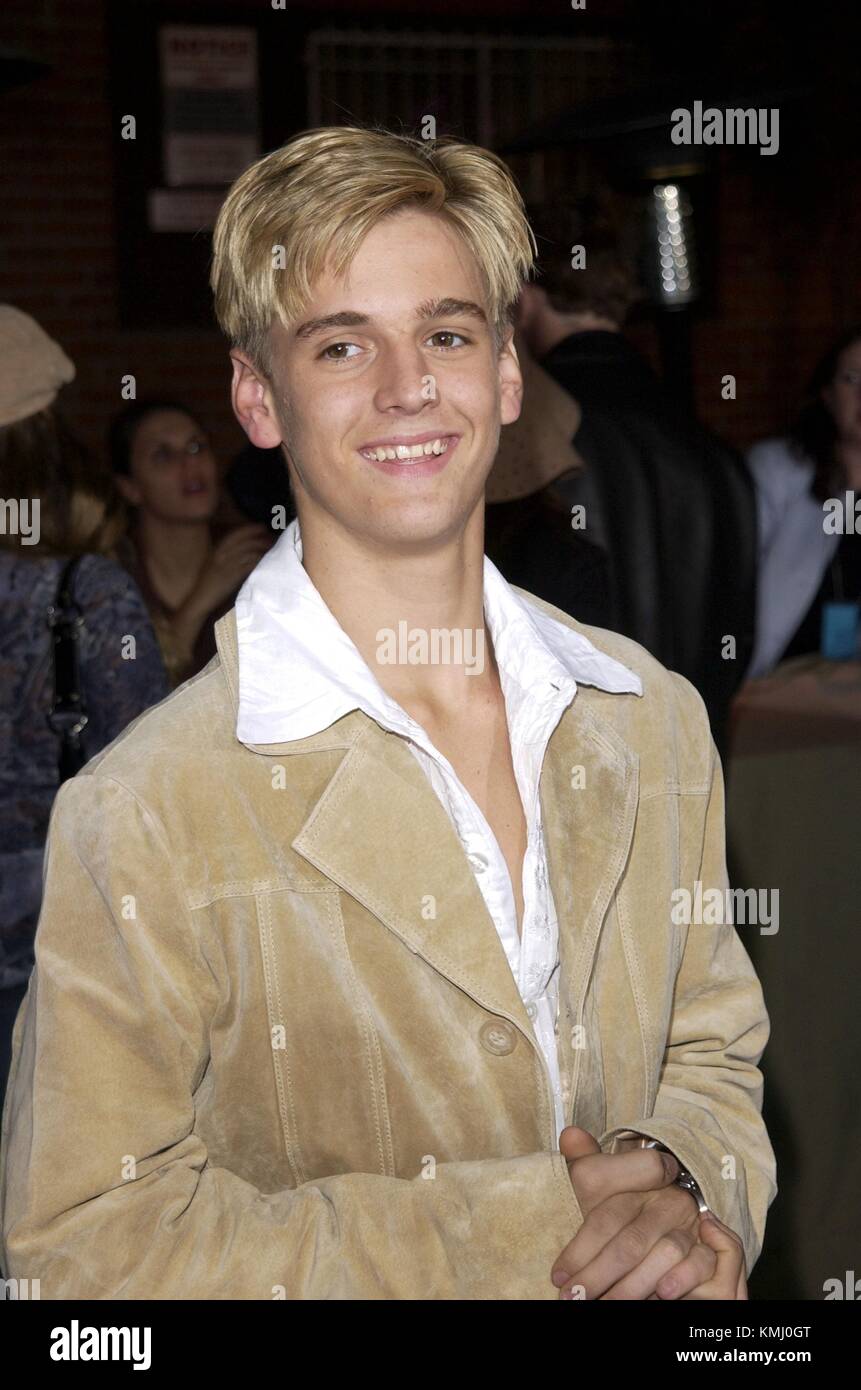 24 October 2002 RTSlocomb / MediaPunch Aaron Carter arriving "South ...