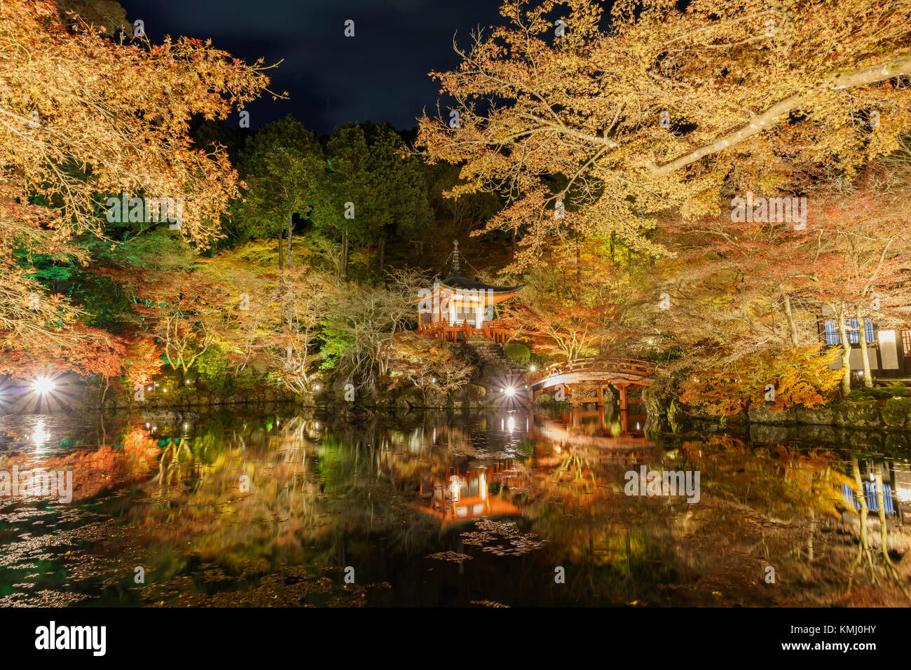 Beautiful night scene of the red bridge, fall color of Daigo-ji at ...