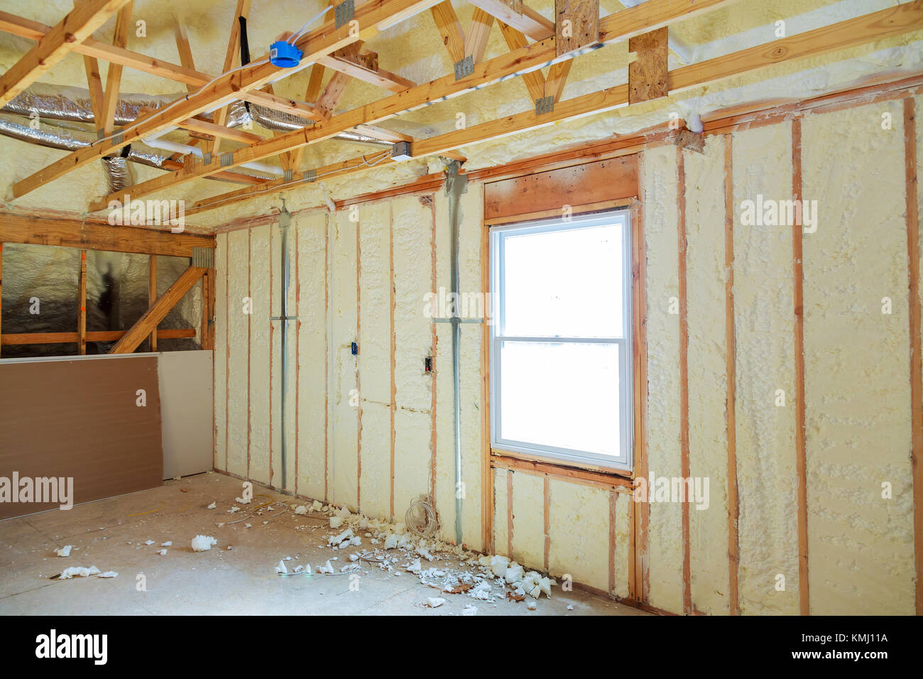 insulation in wooden house construction Heat isolation in a new ...