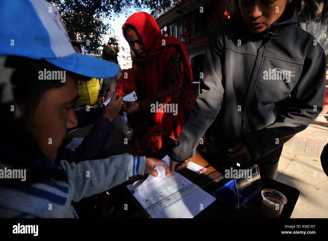 Kathmandu, Nepal. 07th Dec, 2017. Staffs of Nepal Election commissioner ...