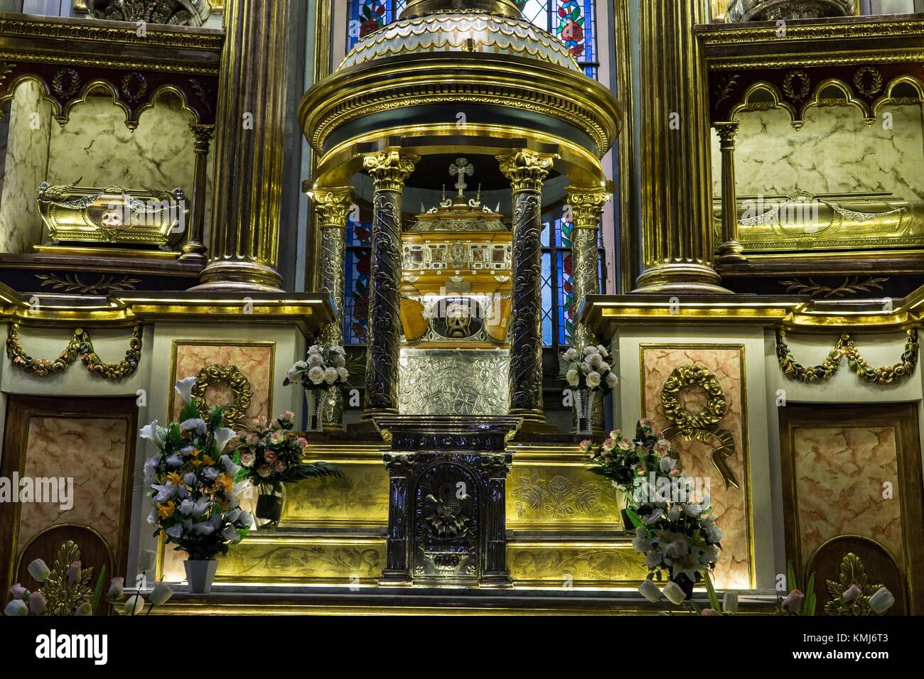 Peruvian Saints Lima Peru High Resolution Stock Photography and Images ...