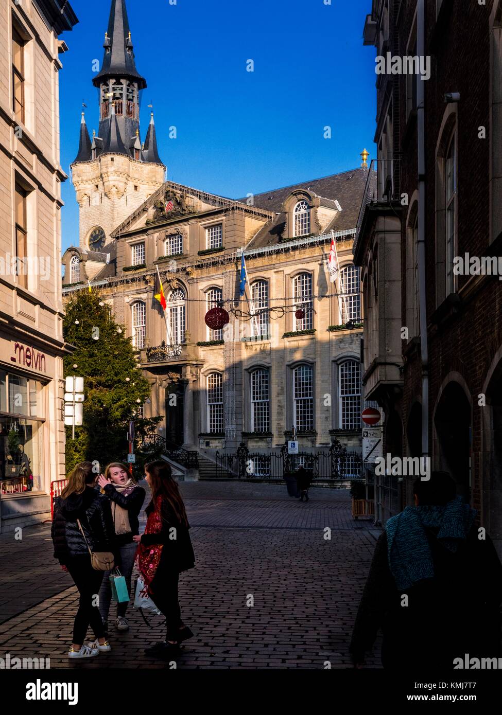 World town hi-res stock photography and images - Alamy