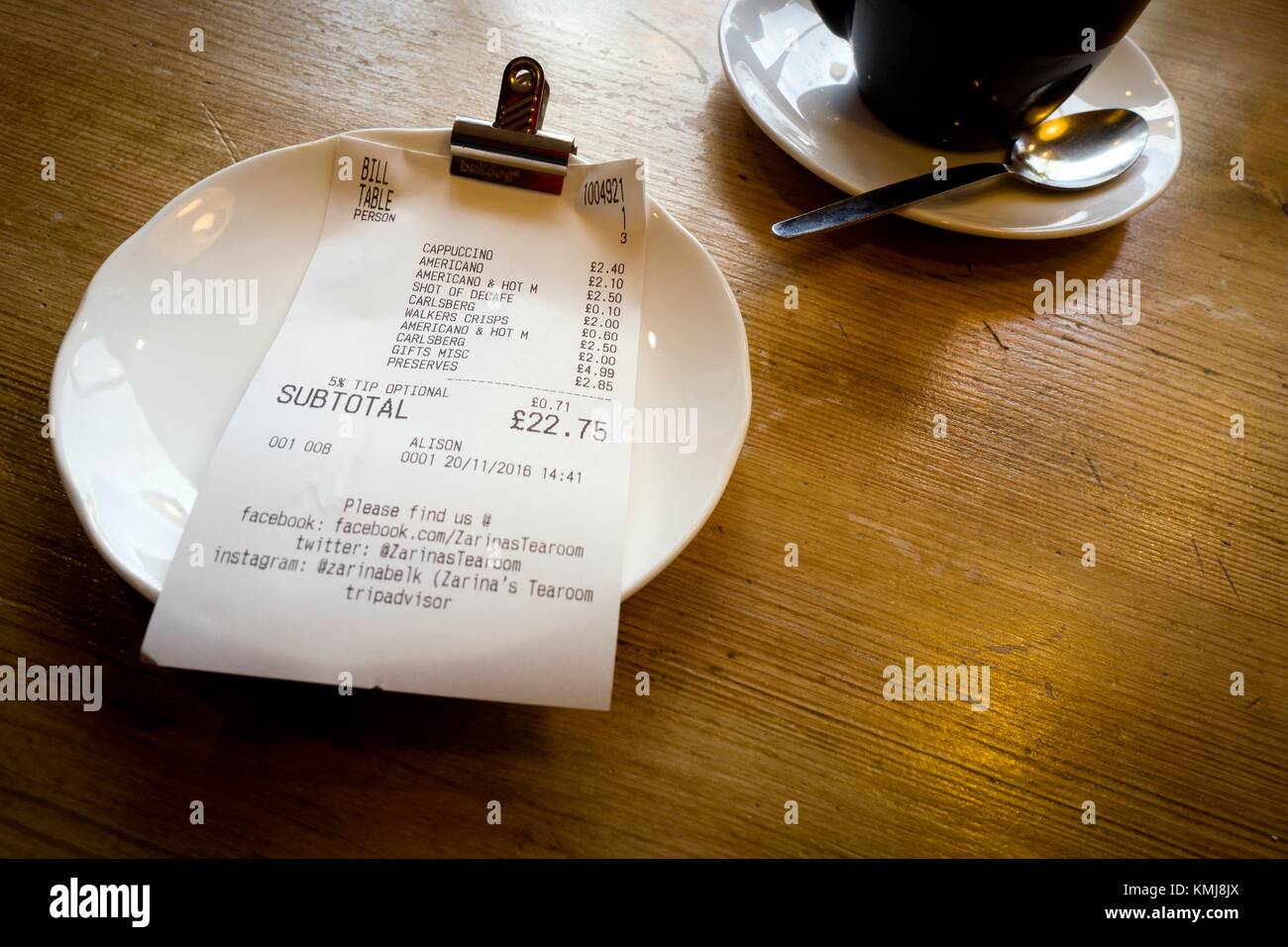 Shop Receipt High Resolution Stock Photography and Images - Alamy