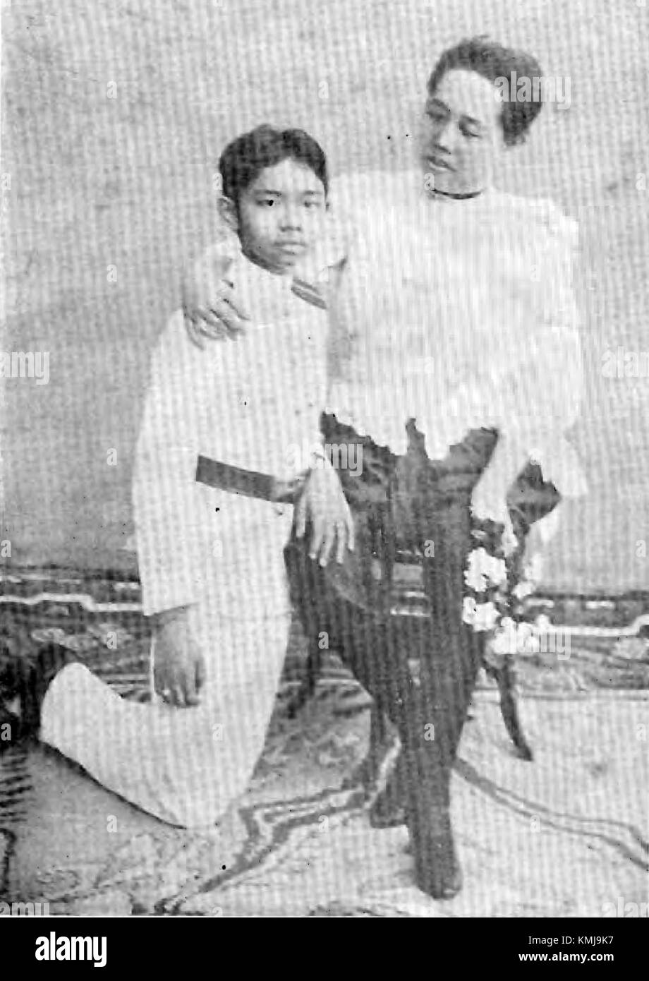 This document contains records from the coronation of King Prajadhipok ...