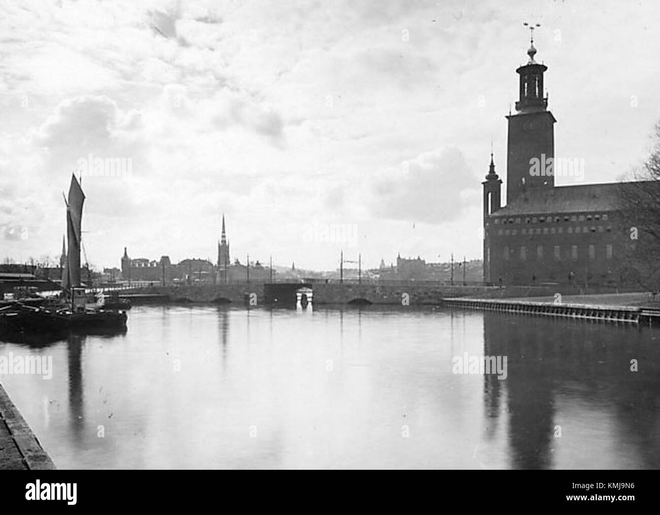 Stadshusbron is a historic bridge in Sweden, built in the early 20th ...