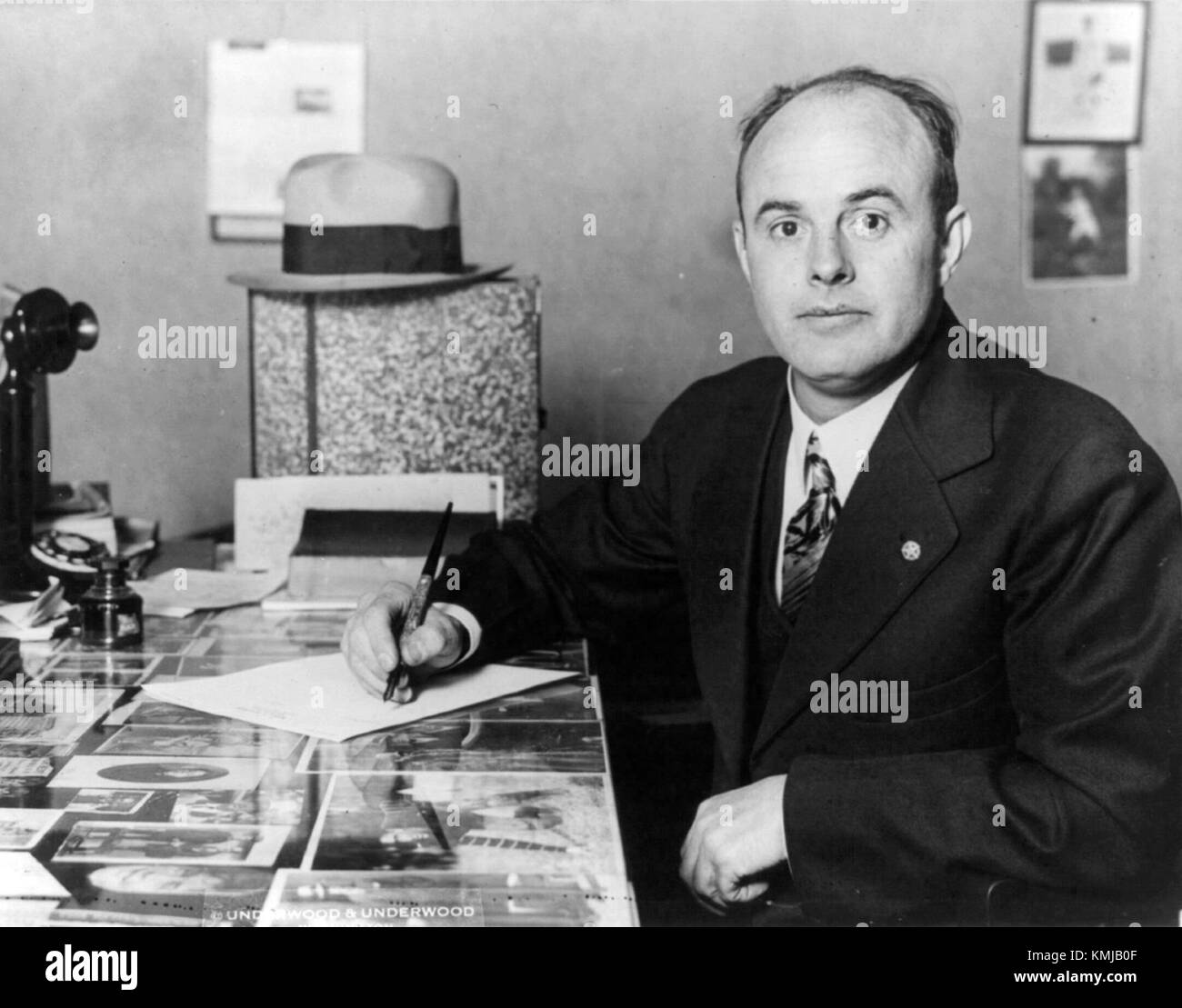 George cassiday hi-res stock photography and images - Alamy