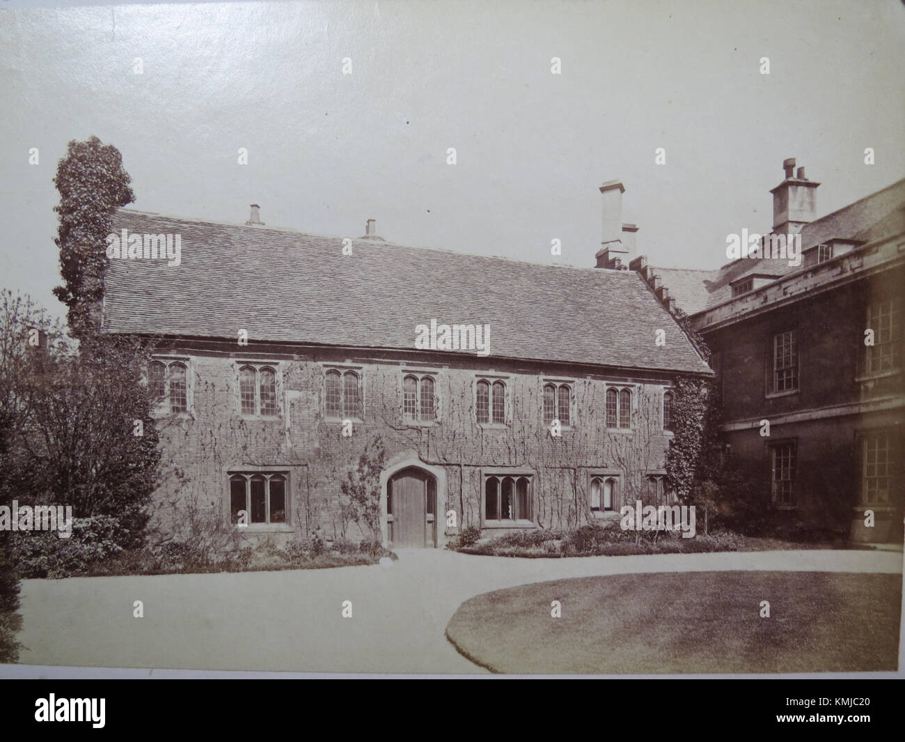 Old library trinity hall cambridge hi-res stock photography and images ...