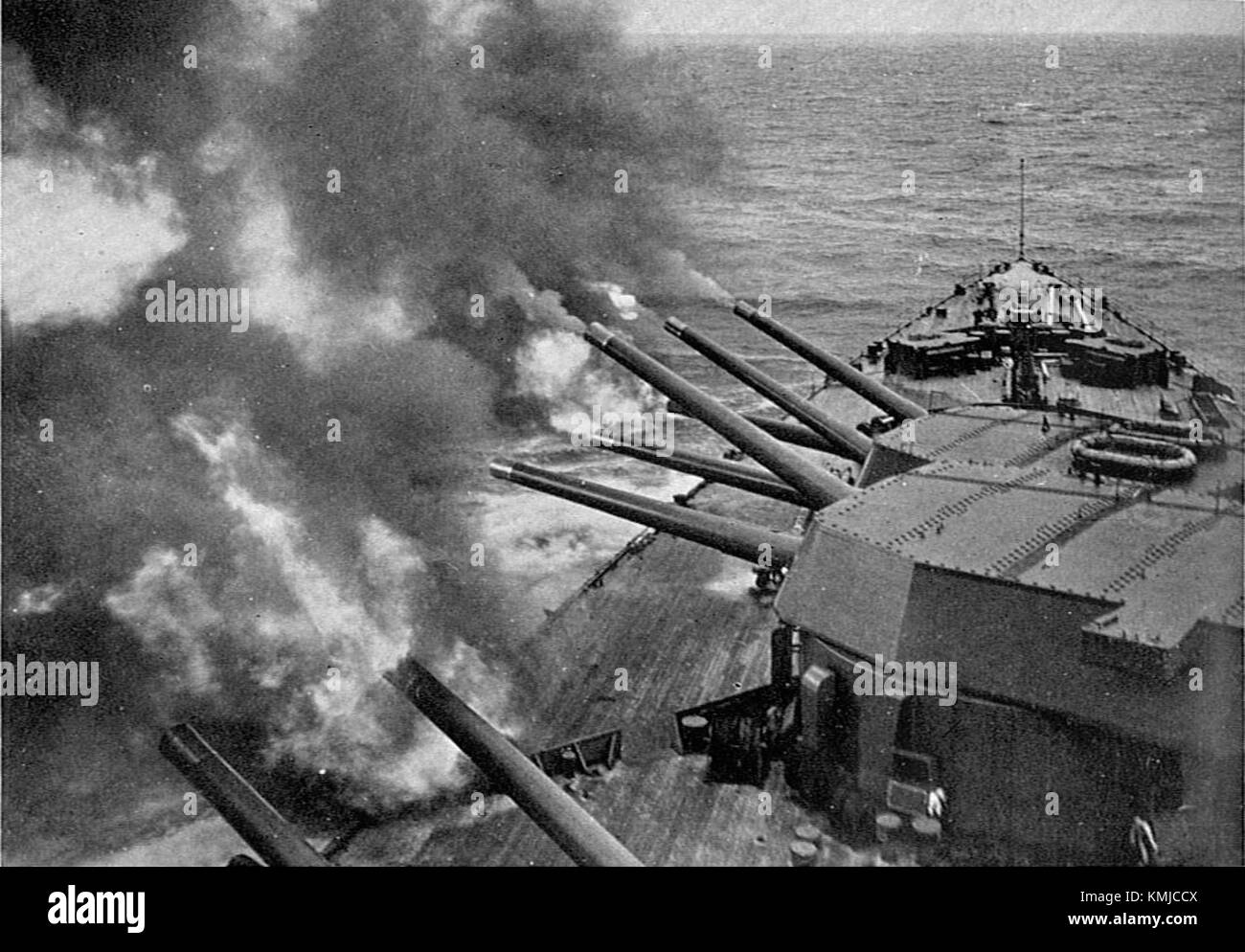 The british battleship hms rodney Black and White Stock Photos & Images ...