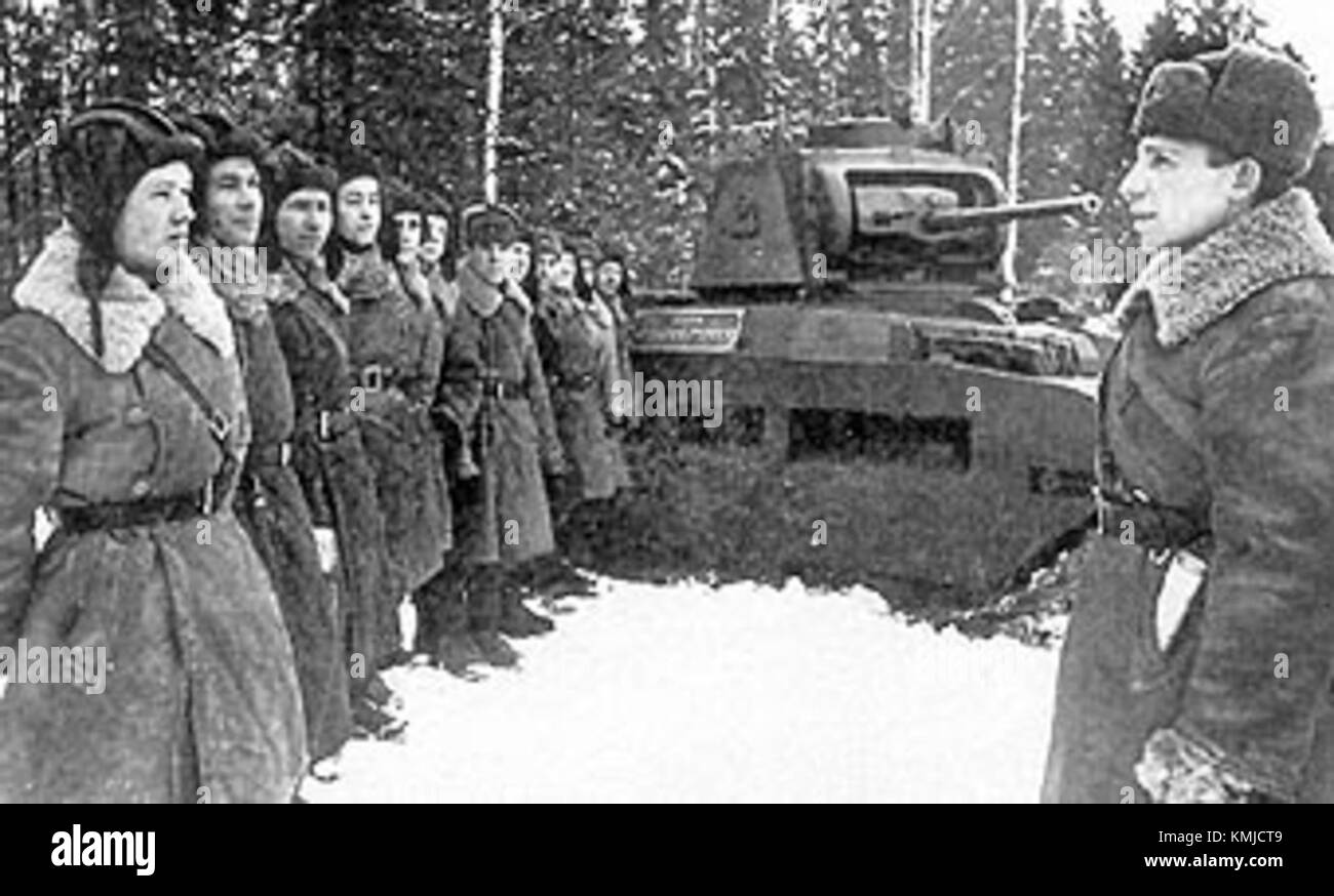 Matilda ii hi-res stock photography and images - Alamy