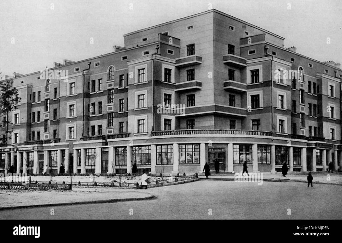Soviet era housing Black and White Stock Photos & Images - Alamy