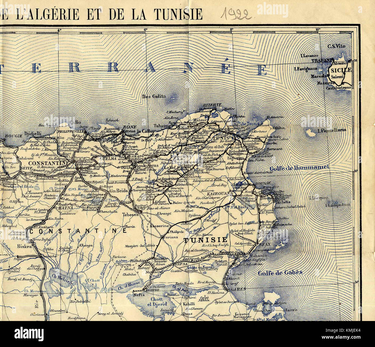 Train routes map hi-res stock photography and images - Alamy