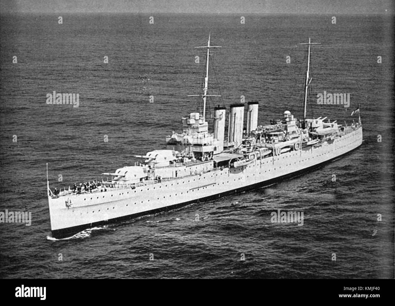 Hms devonshire hi-res stock photography and images - Alamy