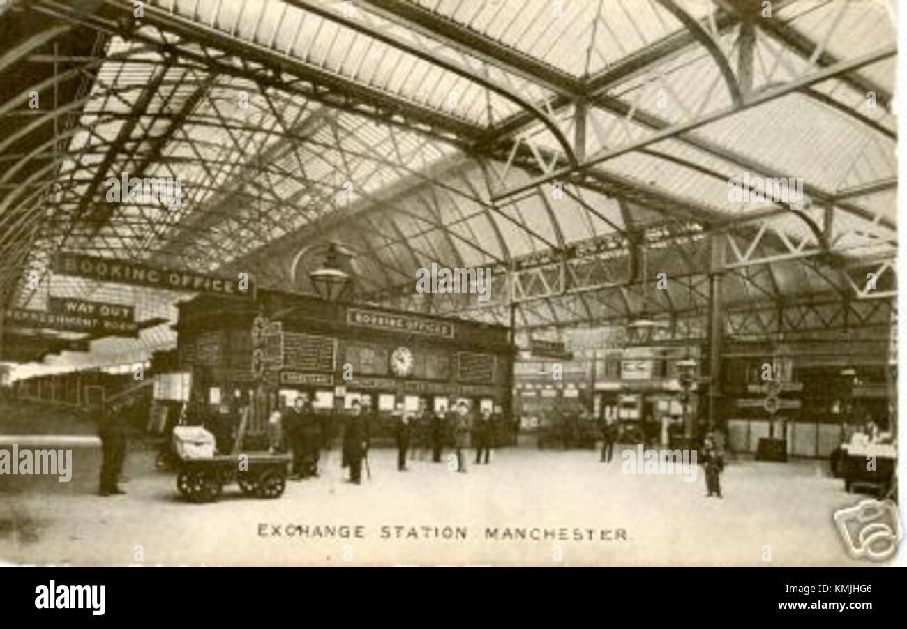 The old exchange station manchester hi-res stock photography and images ...