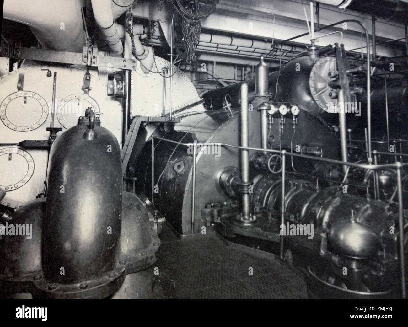 An image titled 'Engine room of Ben-my-Chree' showcases the interior of ...