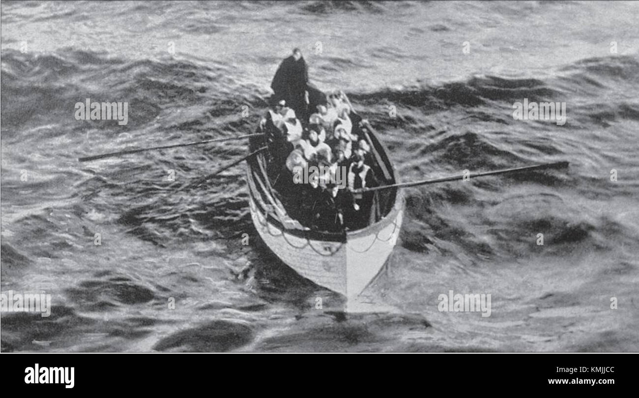 Titanic lifeboat hi-res stock photography and images - Alamy