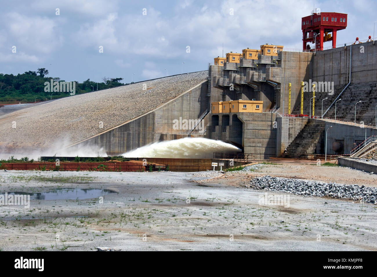 Lom Pangar Dam, Lom River, Deng Deng National Park, East Cameroon Stock ...